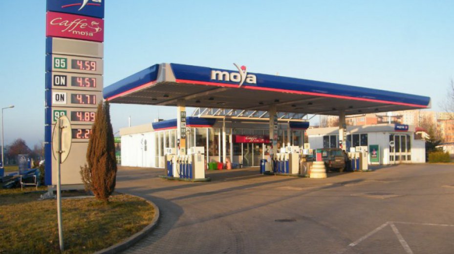 Moya - Nowa stacja MOYA w Bełchatowie